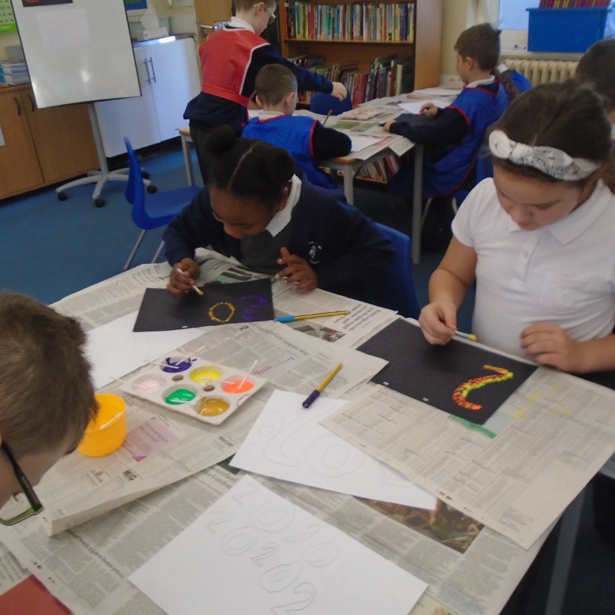 Stopsley Community Primary School - Christmas Crafts